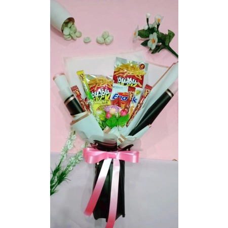 Jual Bouquet Buket Snack Jajanan Mix bunga Artificial Bisa custom Buket ...