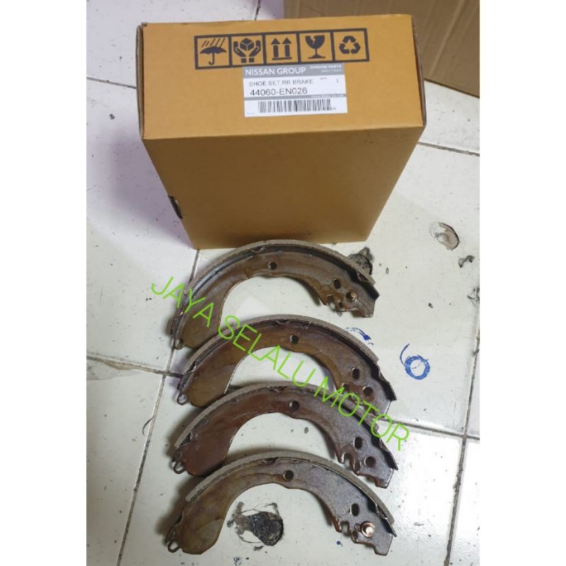 Jual Brake Shoes Rear Kampas Rem Belakang Nissan Livina | Shopee Indonesia
