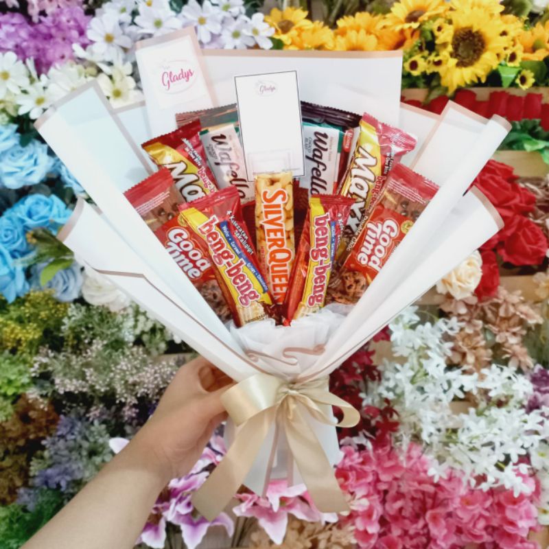 Jual Buket Coklat (Include Kartu Ucapan,Box dan Bubble) / Buket ...