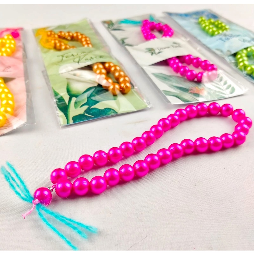 Jual Souvenir pernikahan tasbih mutiara kemas plastik dan alas ukuran 8 ...