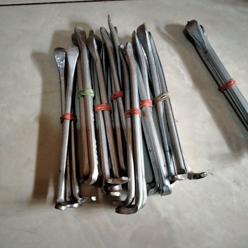 Jual Alat congkel ban sepeda dan motor isi 3 panjang 20cm dan 25 cm ...
