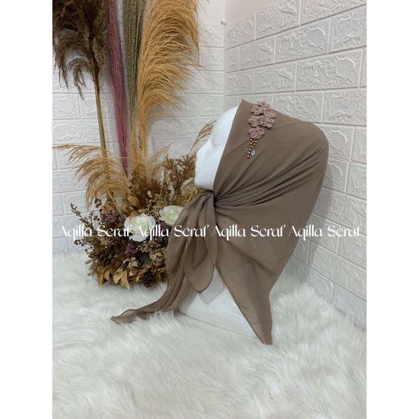 Jual Hijab Segi Empat Bunga/segi empat bando bunga/S4 bella square ...