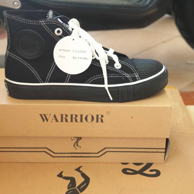 Jual Sepatu warrior type classic hc hitam semua | Shopee Indonesia