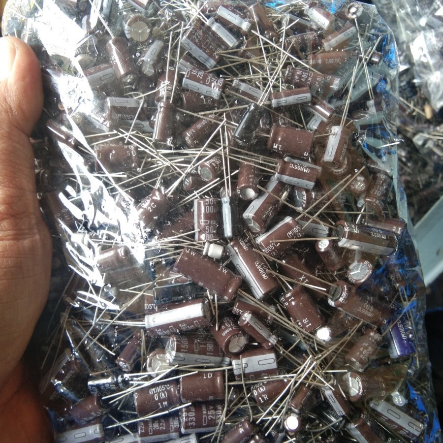 Jual Elko Kapasitor Elektrolit Capacitor Elco Isi Campur Sebanyak 1 Kg ...