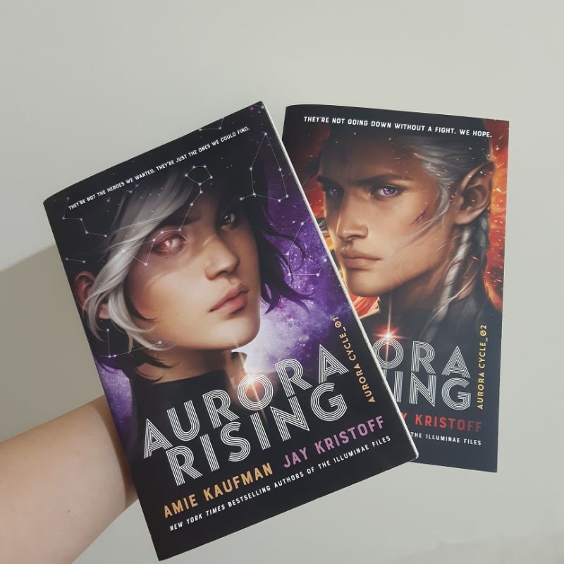 Jual Aurora Rising // Aurora Burning ( Aurora Cycle Series ) | Shopee ...