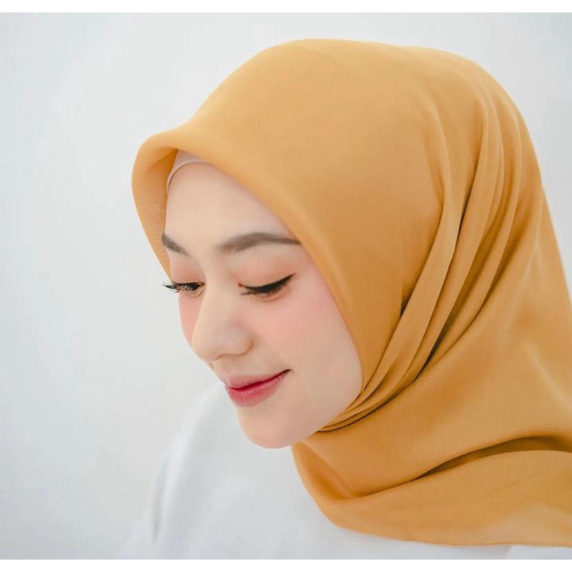 Jual PARIS PREMIUM HIJAB SEGI EMPAT VOAL ANTI LETOY | Shopee Indonesia