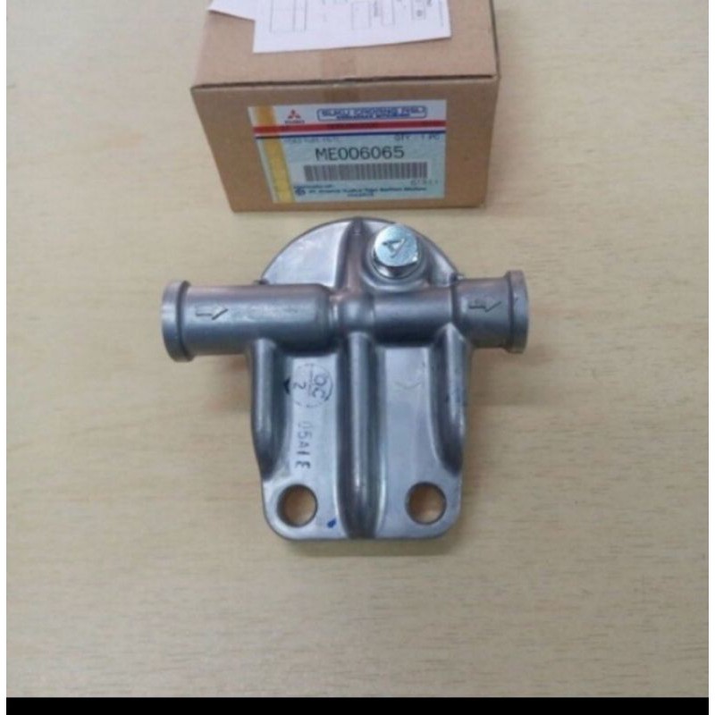 Jual head filter fuel-kepala filter solar atas me006065 original 100% ...