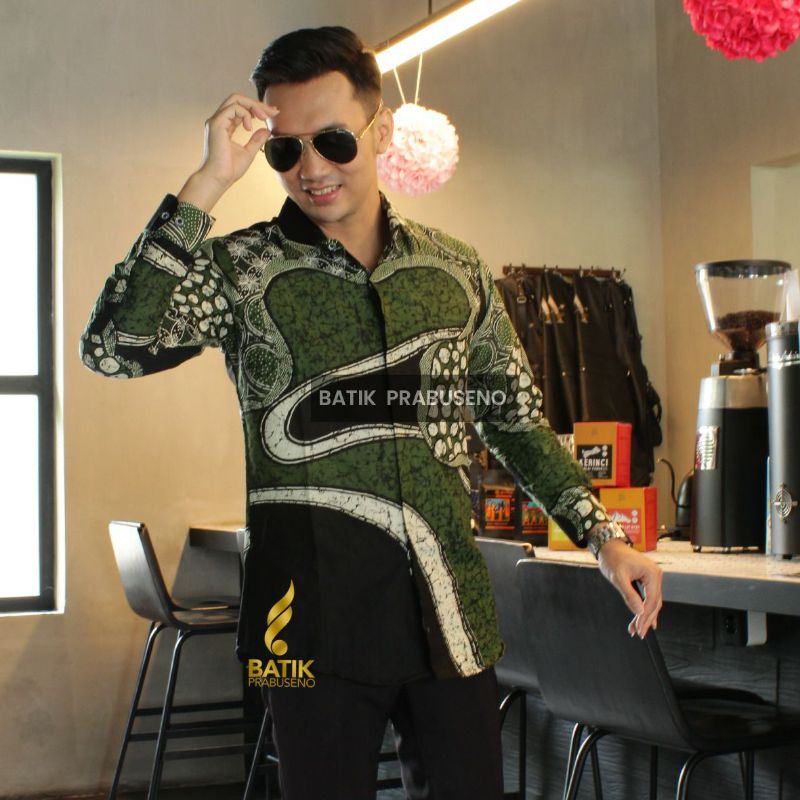Jual Kemeja Atasan MOTIF Widya Batik Pria Prabuseno Kemeja Slimfit Lengan Panjang Katun Printing ...