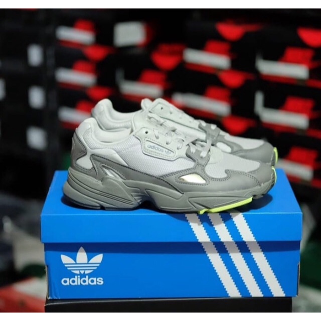 Jual ADIDAS FLACON GREY | Shopee Indonesia