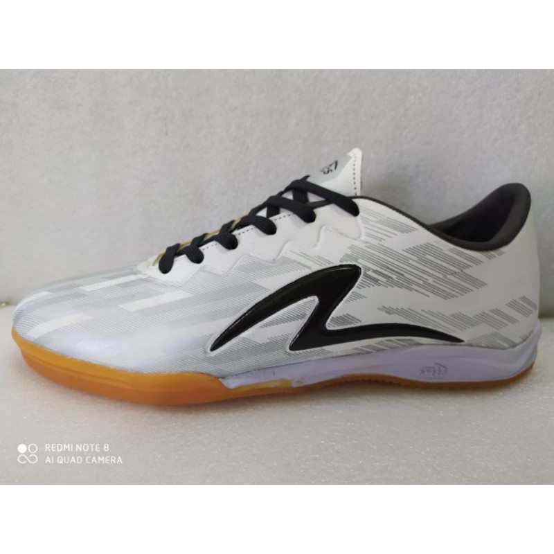 Jual sepatu futsal SPECS infinity murah meriah nyaman dipakai | Shopee ...