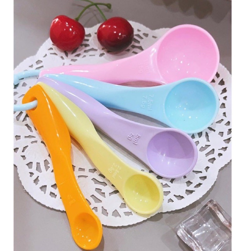 Jual Sendok takar set 5 in 1 warna pastel ukuran kue air bumbu | Shopee ...