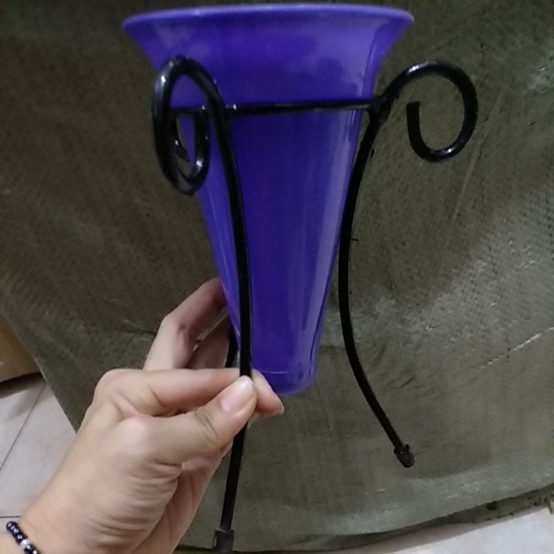 Jual pot corong 20cm/vas corong | Shopee Indonesia