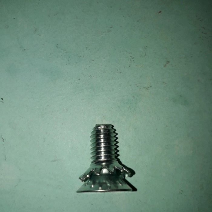 Jual Gaya Baut Striker -Baut Door Lock Taft Gt-Rocky Hiline-Feroza ...