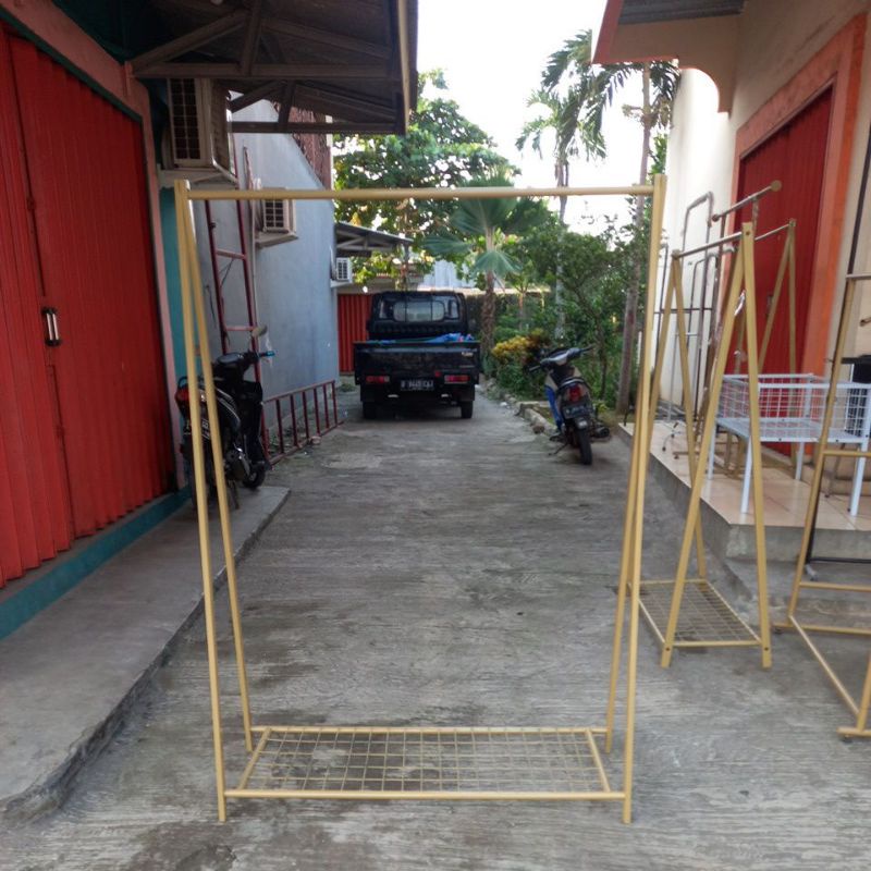 Jual gawangan model A koting gold tggi 165cmt lbr 120 pls ram di bawah ...