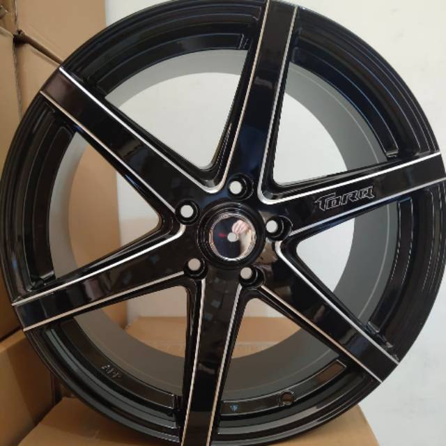 Jual VELG MOBIL R17, R18 LUBANG TENGAH 5X114.3 ET 38MM | Shopee Indonesia