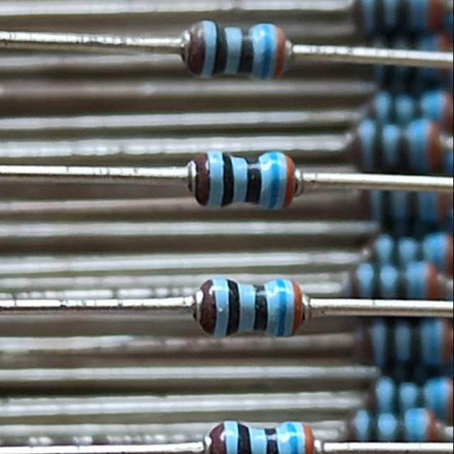 Jual Resistor 360 ohm 1/4w per 100 pcs | Shopee Indonesia