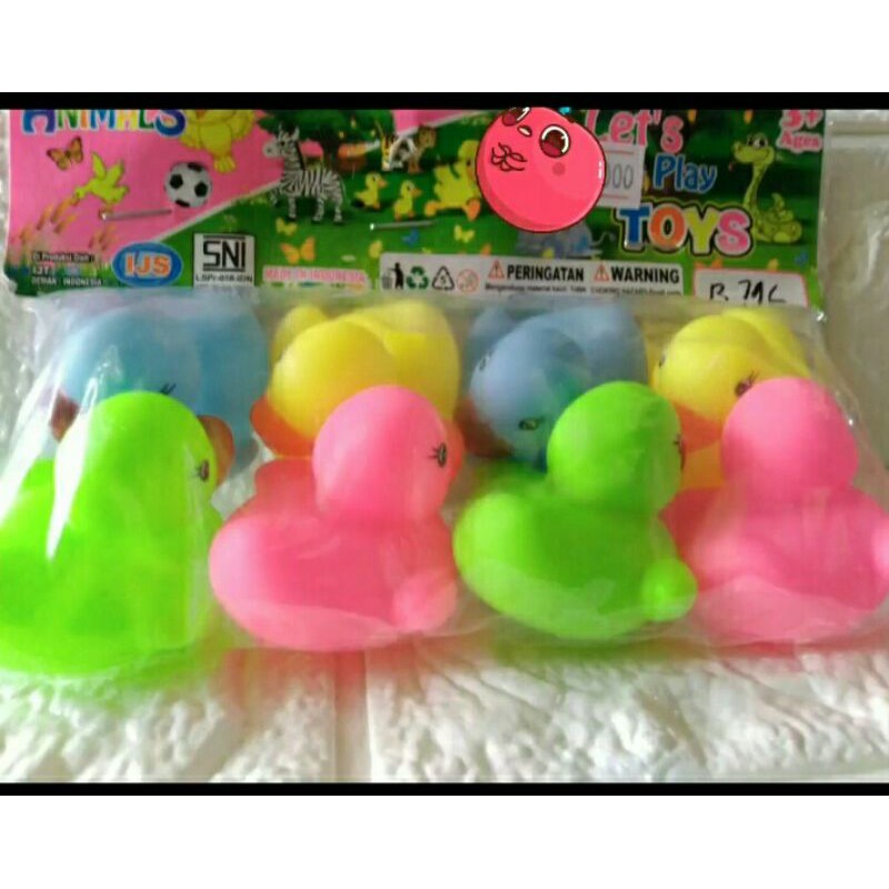 Jual mainan bebek apung bunyi cit cit /mainan bebek mandi | Shopee ...