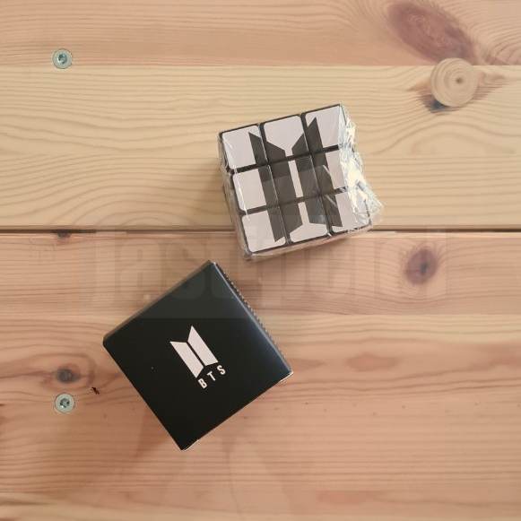 Jual Pop Up Store Cube Logo - BTS | Shopee Indonesia