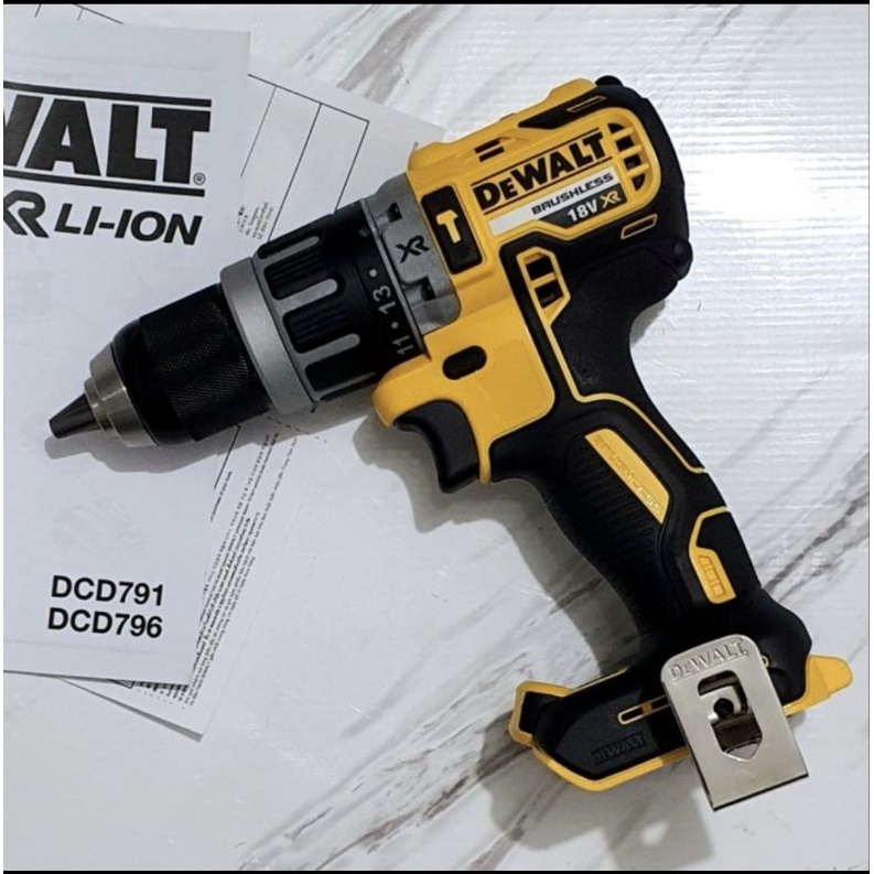 Jual DeWALT DCD796 HAMMER DRILL 18v XR CORDLESS - Mesin Bor Tembok ...