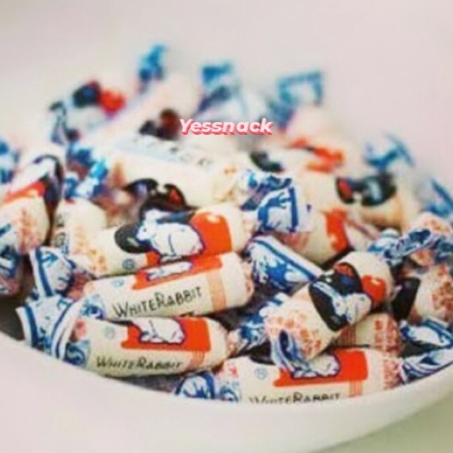 Jual PERMEN SUSU RABBIT / WHITE RABBIT (100gram) | Shopee Indonesia