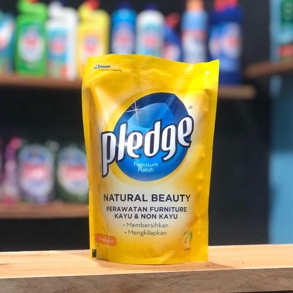 Jual PLEDGE Lemon Pouch 410 ml | Shopee Indonesia
