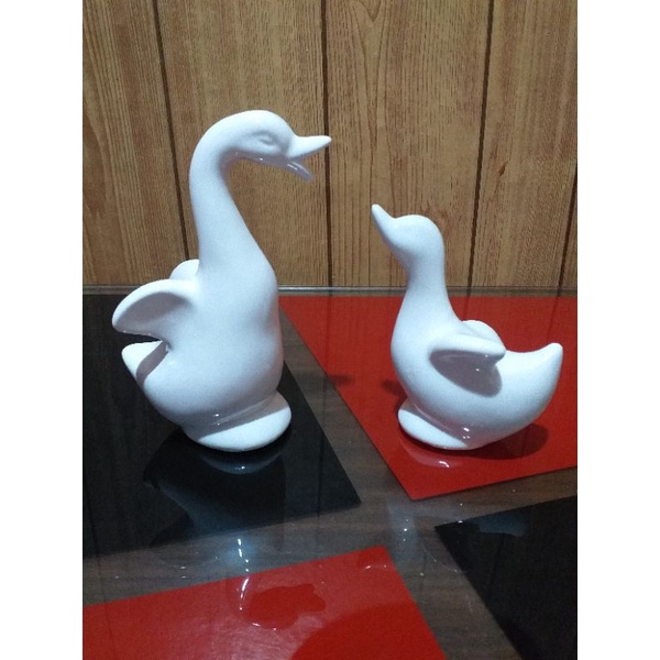 Jual Pajangan Patung Angsa 1 Pasang (Second) | Shopee Indonesia