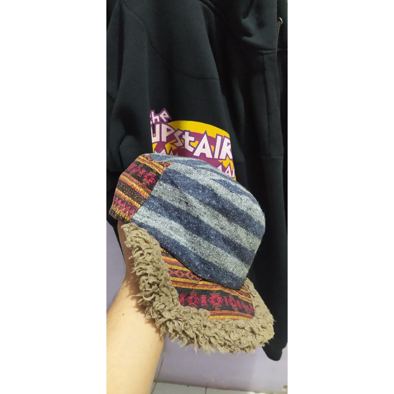 Jual topi etnik | Shopee Indonesia