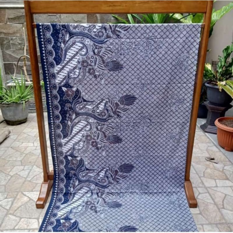 Jual 15 Motif kain Batik keren / batik sragen / batik solo / kain batik ...