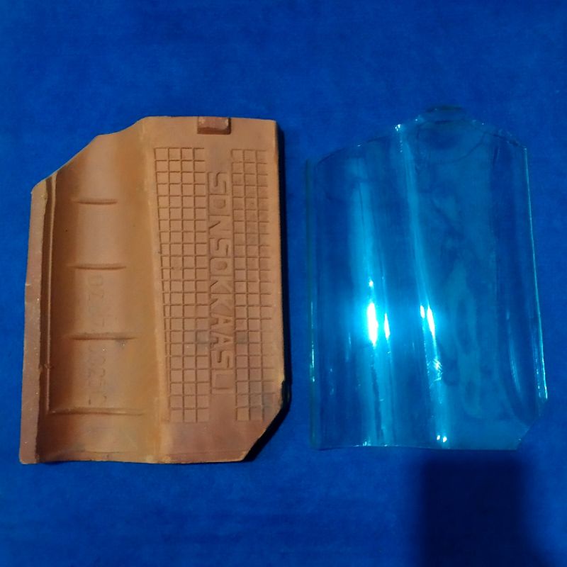 Jual Genteng Kaca Morando, Glasur, Mantili Besar atau untuk ukuran ...
