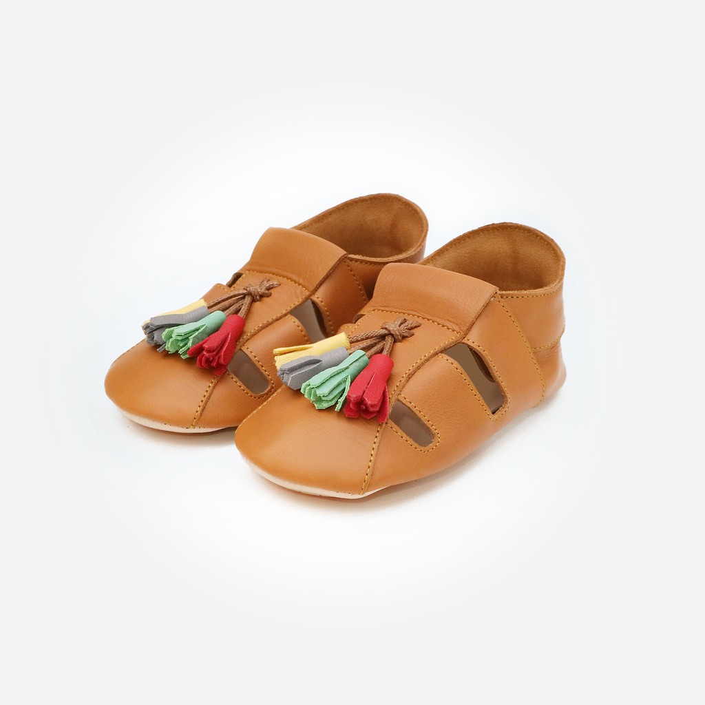 Jual PYOPP - Bora Moccasins Sandals - Caramel | Shopee Indonesia