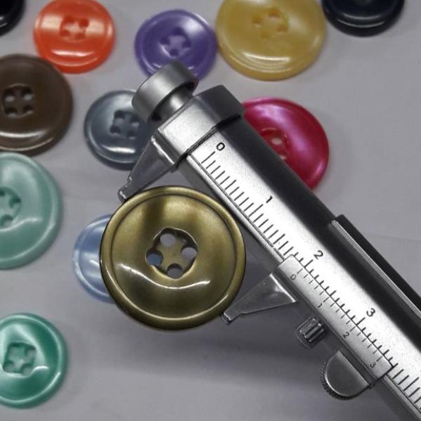 Jual KANCING SCV 12 UK 32L JAS ITALY MODEL GLOSSY | Shopee Indonesia