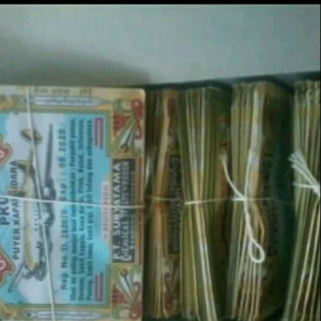 Jual Puyer kapal udara puyer montor mabur obat turun panas | Shopee ...