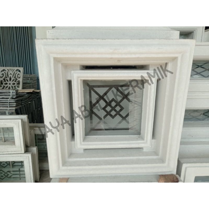 Jual LOSTER KACA | ROSTER KACA 30 × 30 CM | Shopee Indonesia