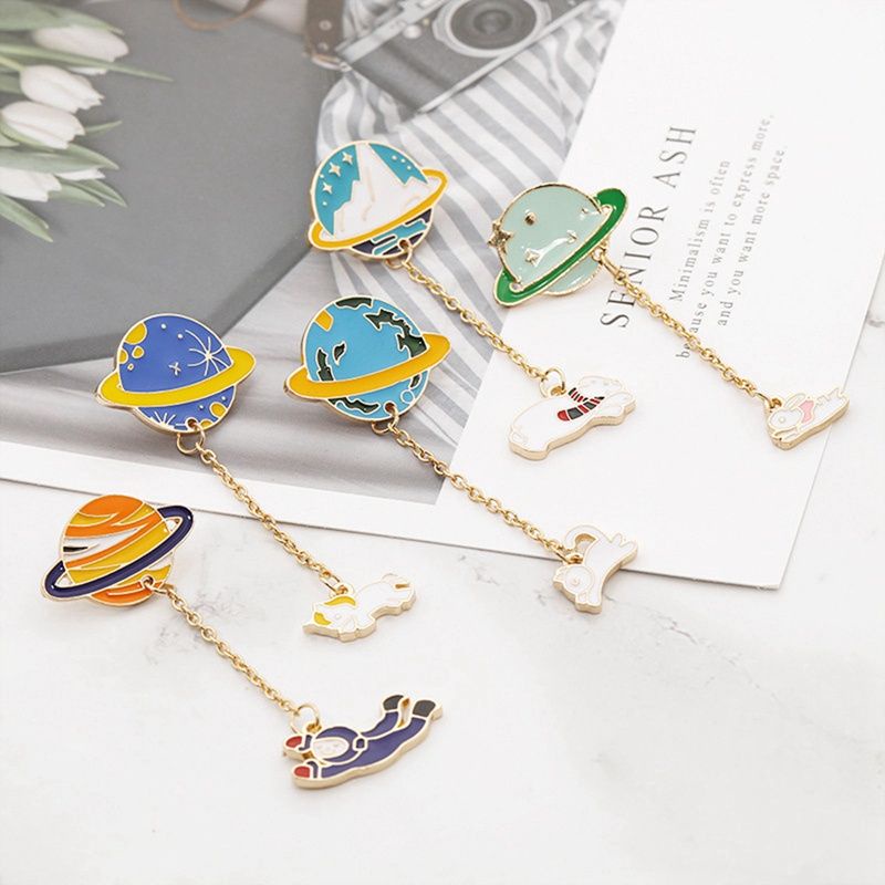 Jual Papilon Bros Chain Cat Rabbit Animal Planet Enamel Pin | Shopee ...