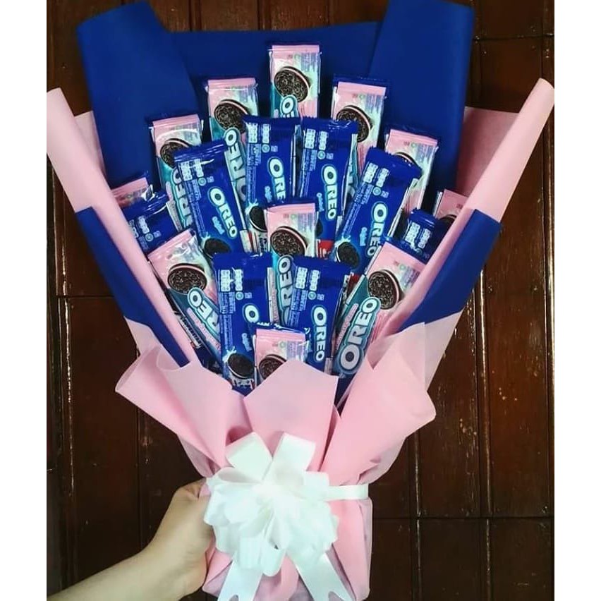 Jual Buket Snack Coklat isi Oreo Buket Wisuda Snack Oreo | Shopee Indonesia