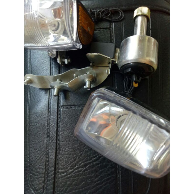 Jual Lampu sepeda jadul kotak mini minion sepeda Touring | Shopee Indonesia