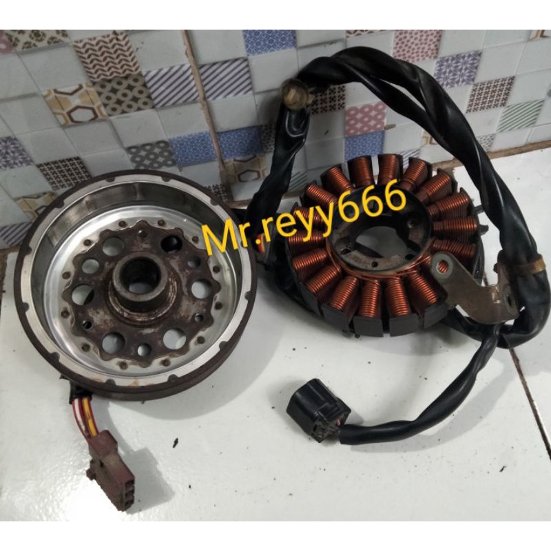 Jual spul magnet Vario 125 old,2012-2015 original dan istimewa ...