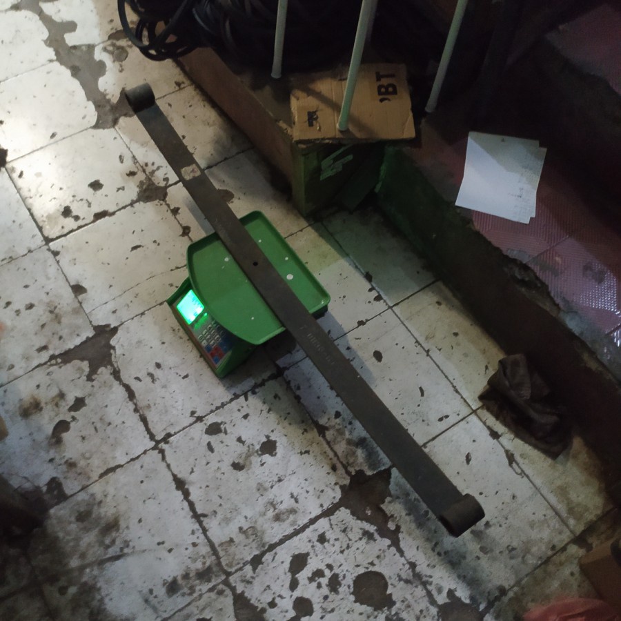 Jual Per Daun Besi Baja Mobil Kijang KF40 Belakang No1 Indospring ...