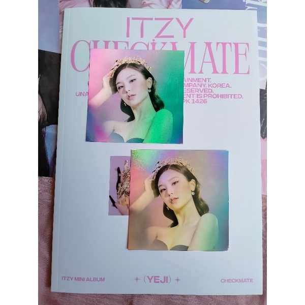 Jual Itzy Checkmate Yeji Holo Card | Shopee Indonesia