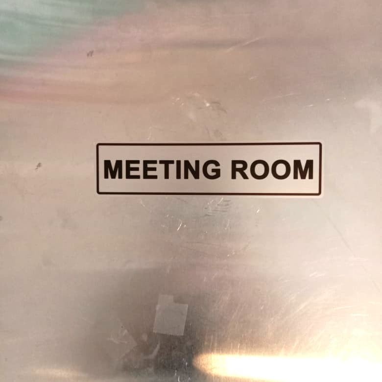 Jual SIGN LABEL K3 RAMBU SAFETY MEETING ROOM UK 8X9CM | Shopee Indonesia