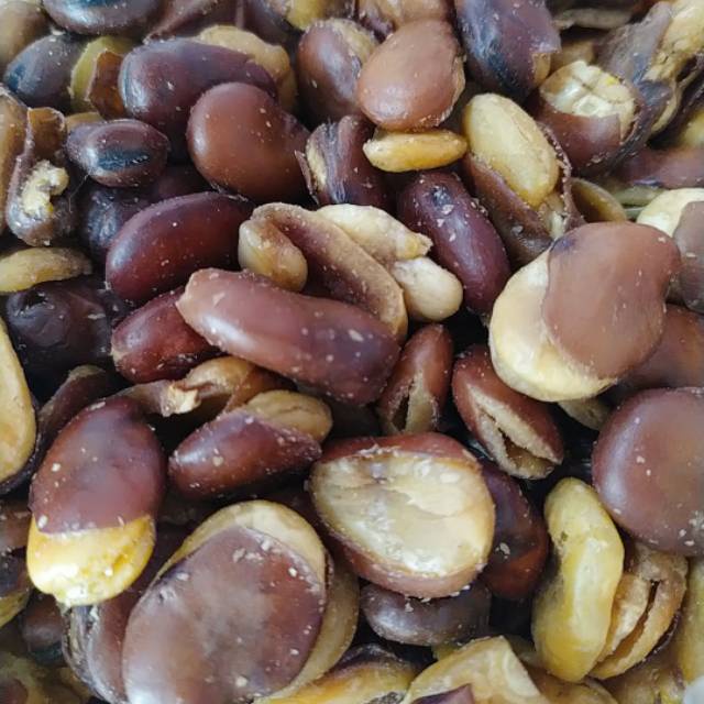 Jual Snack kiloan kacang Koro kulit 250 gram | snack kiloan termurah ...