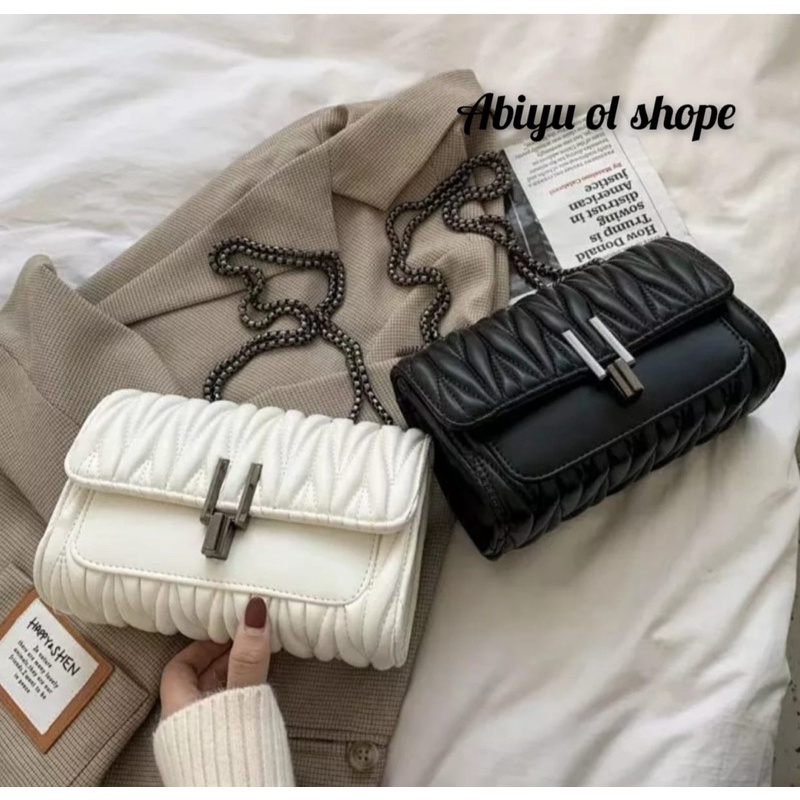 Jual Tas Selempang Wanita Tali Rantai Keren ZamZam D 2022 DN | Shopee Indonesia