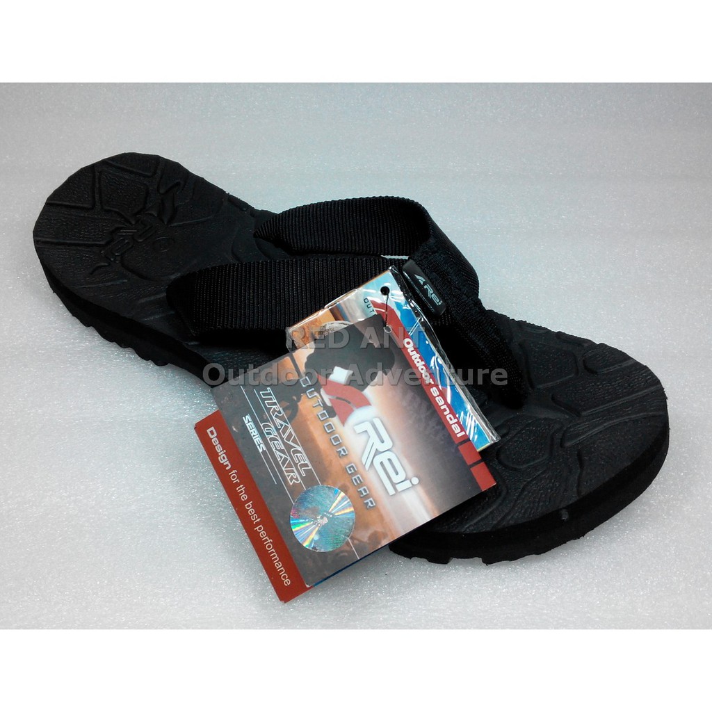 Jual Sepatu Tracking / Sepatu Gunung Sandal Gunung Outdoor Adventure ...