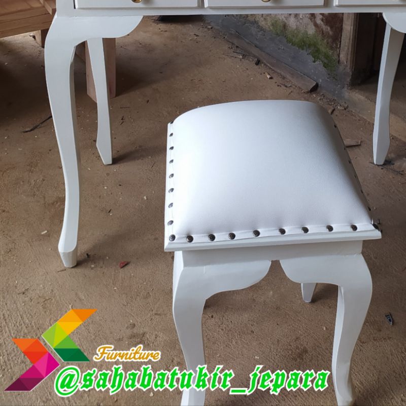 Jual KURSI MEJA RIAS || STOOL KAYU JATI KLASIK | Shopee Indonesia