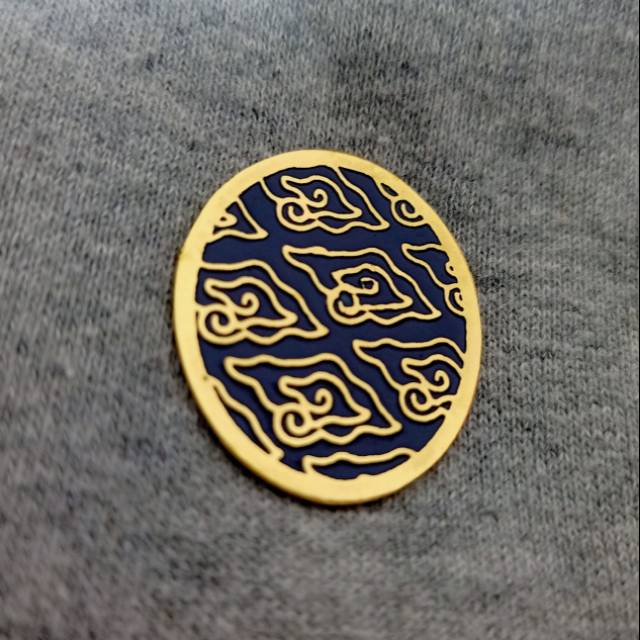 Jual Soft Enamel Pin - Batik Mega Mendung souvenir jogja - yogyakarta ...