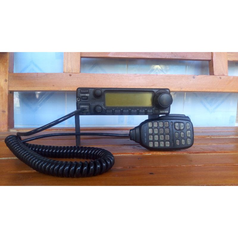 Jual [Dijual Cepat] Rig Icom 2200 Second / Radio Icom 2200 / IC 2200 H ...