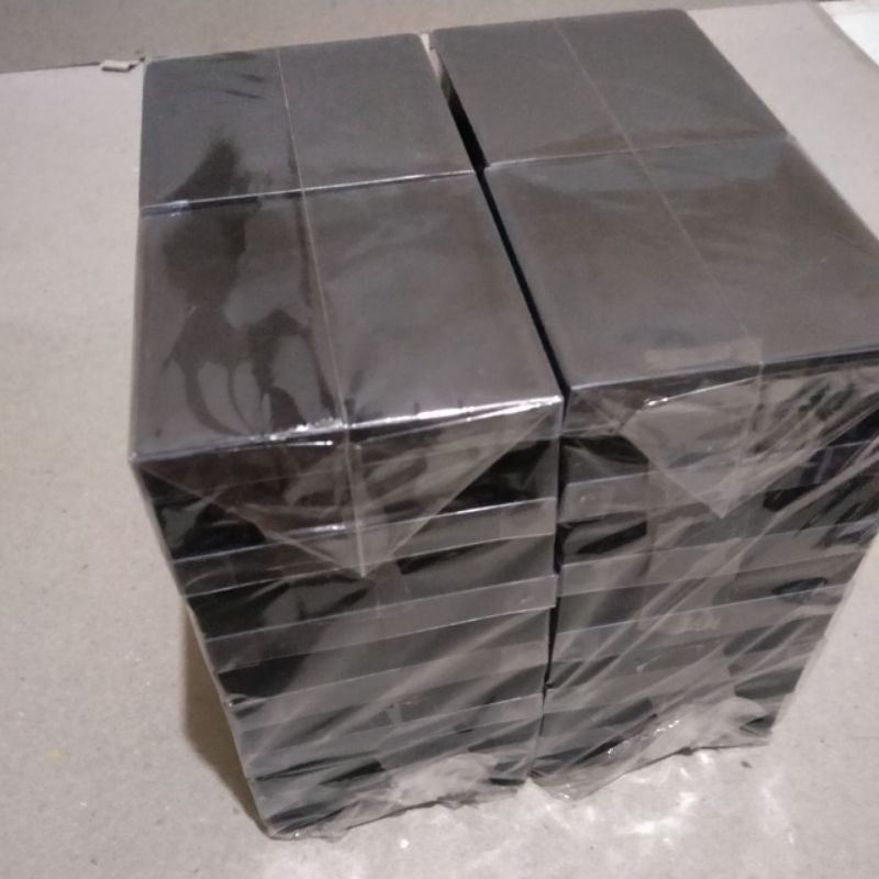 Jual Box Kemasan Aksesoris Bahan Bludru Ukuran 8x8 Warna Hitam dan ...