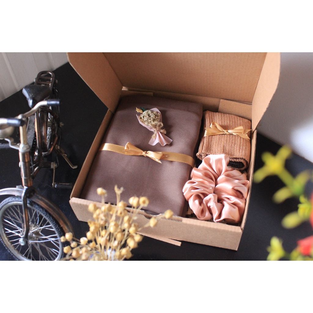 Jual HAMPERS KERUDUNG PINK & COKLAT MURAH | KADO KEJUTAN | SPECIAL GIFT ...