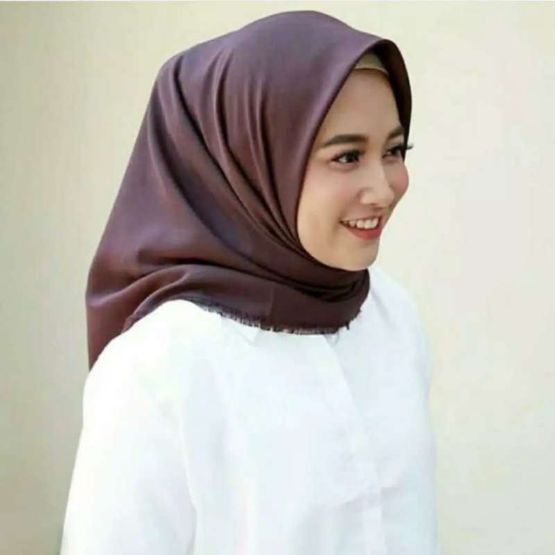 Jual HIJAB SAUDIA RAWIS COKLAT PRAMUKA | Shopee Indonesia