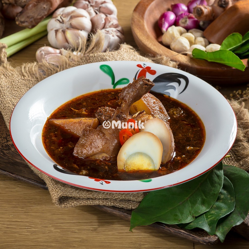 Jual Munik Resto's Semur Ayam Ready to Eat | Shopee Indonesia